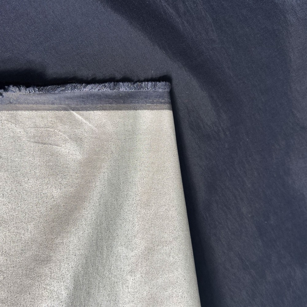 4oz Polyester Waterproof Fabric To Clear - EU Fabrics