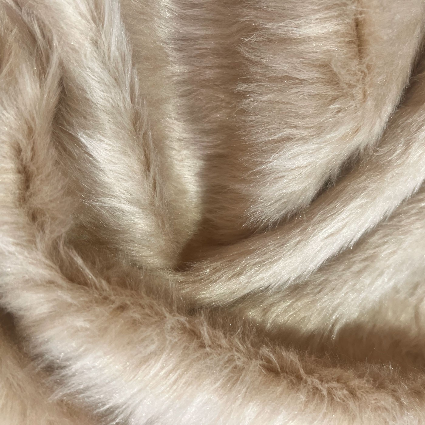 Acrylic Fur Fabric 14mm Pile - EU Fabrics