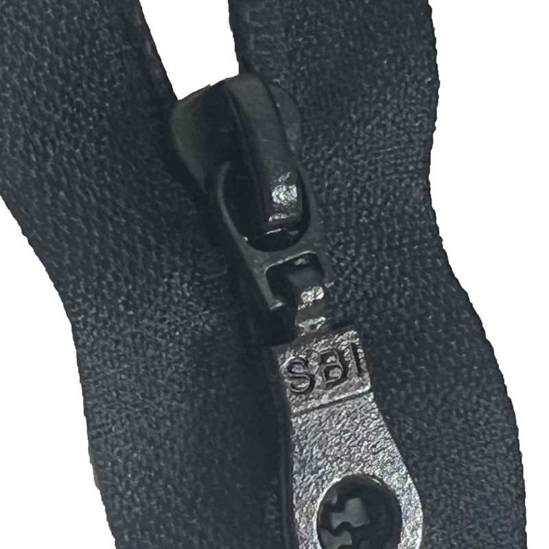 Plastic Zip with Open End - Round Metal Puller (No5) - EU Fabrics