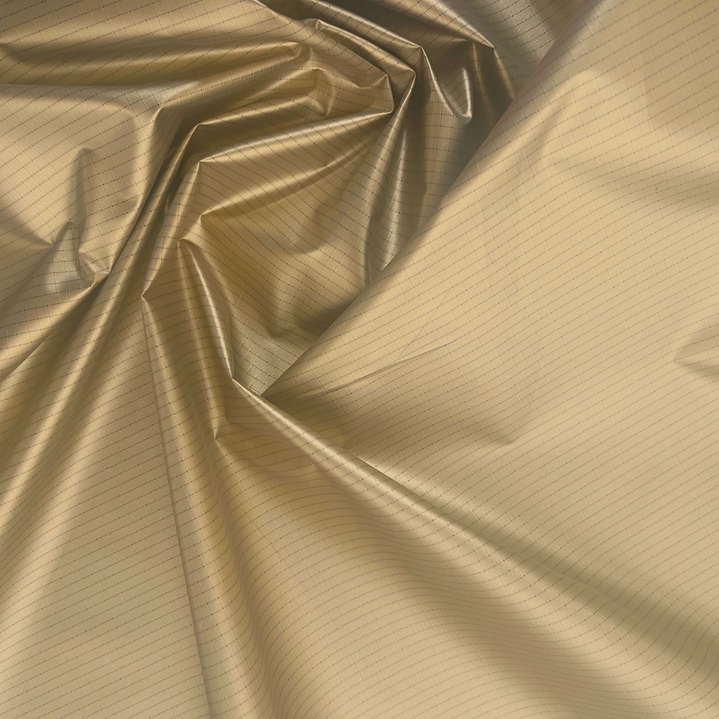 Reflective Ripstop Fabric | Waterproof, UV-Protective, Durable Outdoor ...